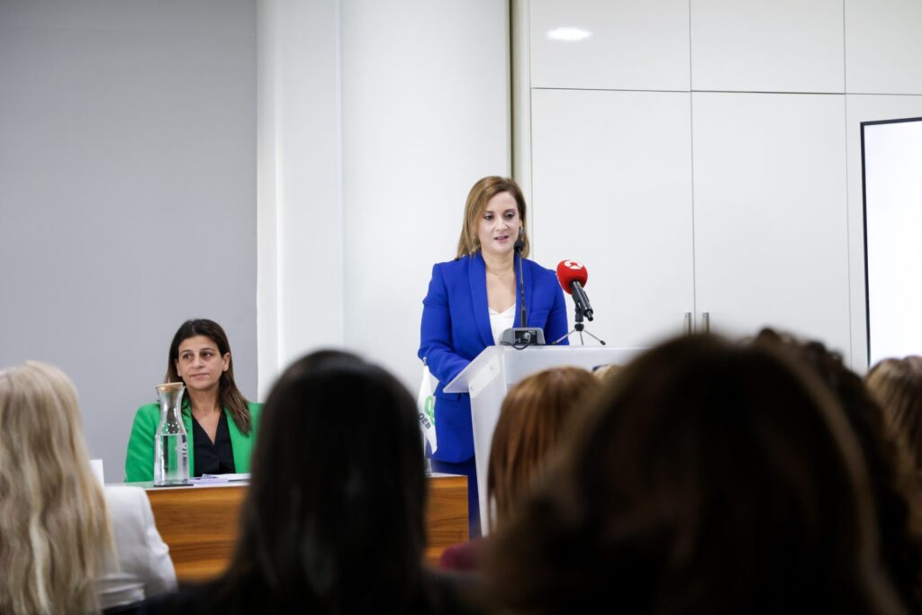 ΟΕΒ16 - Cyprus Employers and Industrialists Federation